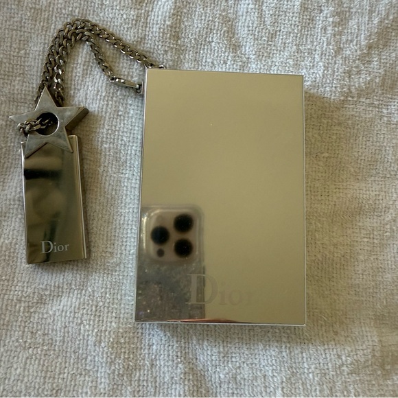 Dior | Cell Phones & Accessories | Dior Glam Silver Compact Mirror ...
